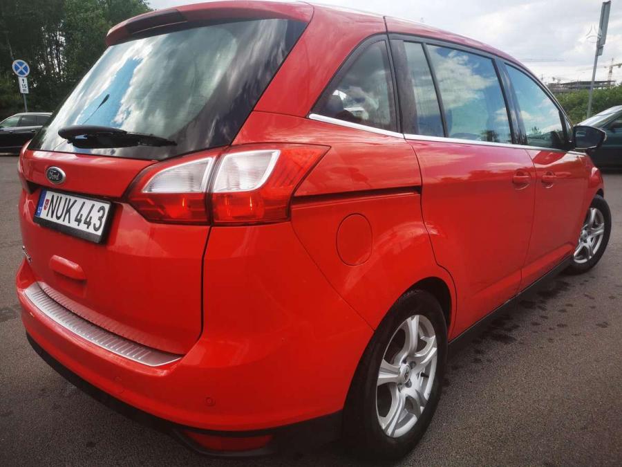 Sarkans Ford Grand C-MAX 2012 Viļņa, ar dzinēja tilpumu 1.60 L un nobraukumu 159 tūkst. km par 4850 €, foto 10 vietnē AUTOMOTO.COM.LV