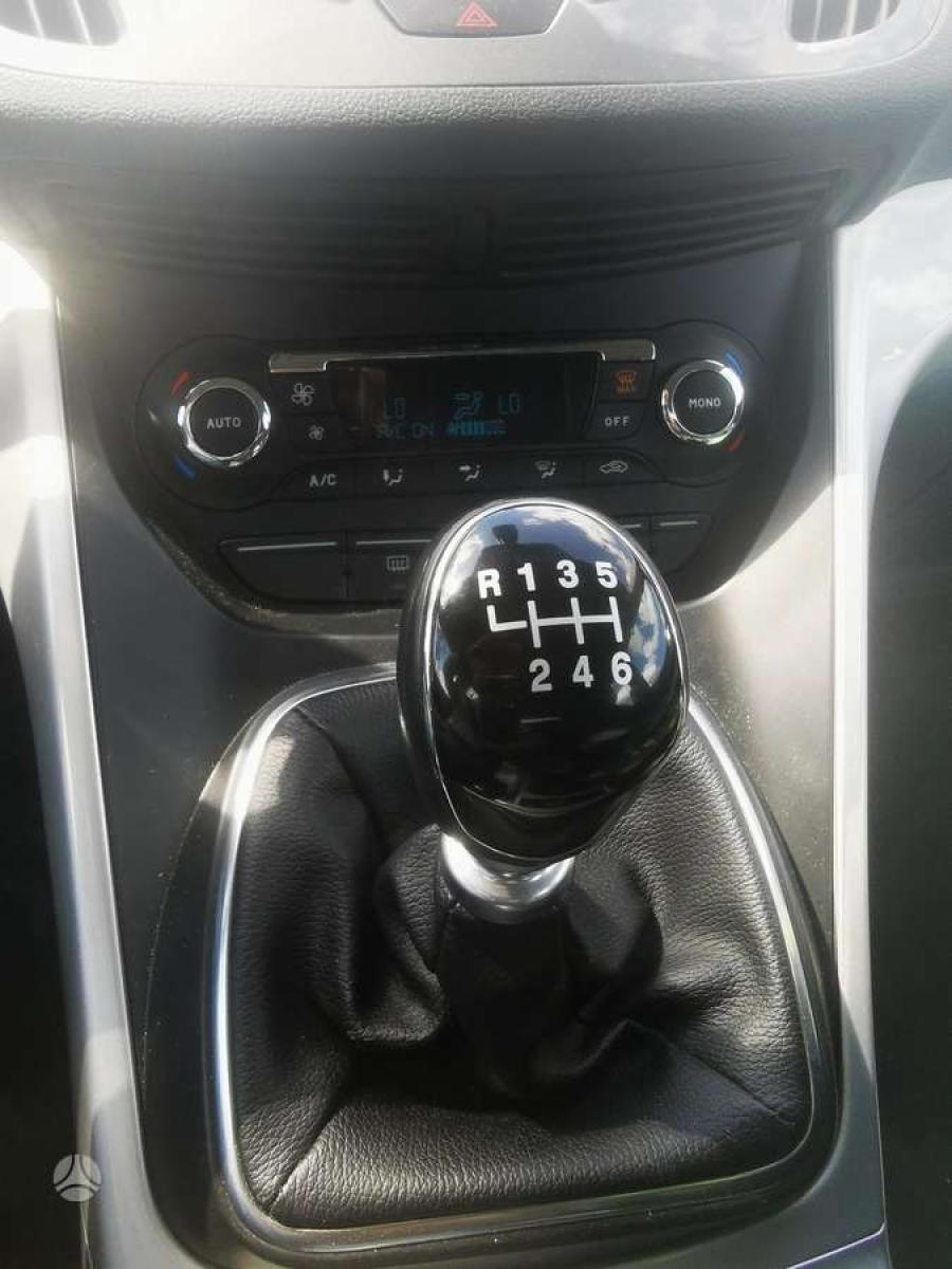 Sarkans Ford Grand C-MAX 2012 Viļņa, ar dzinēja tilpumu 1.60 L un nobraukumu 159 tūkst. km par 4850 €, foto 11 vietnē AUTOMOTO.COM.LV