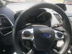 Sarkans Ford Grand C-MAX 2012 Viļņa, ar dzinēja tilpumu 1.60 L un nobraukumu 159 tūkst. km par 4850 €, foto 13 vietnē AUTOMOTO.COM.LV