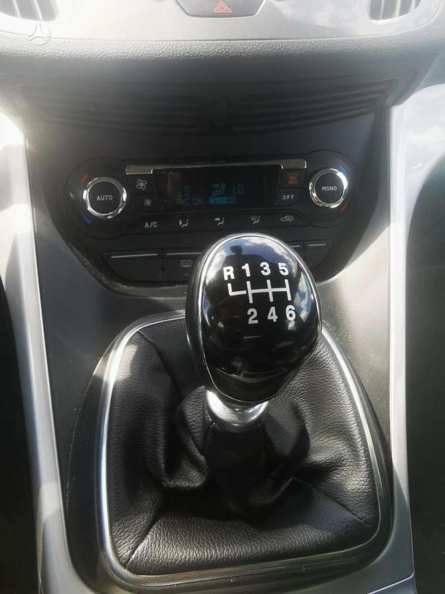 Sarkans Ford Grand C-MAX 2012 Viļņa, ar dzinēja tilpumu 1.60 L un nobraukumu 159 tūkst. km par 4850 €, foto 18 vietnē AUTOMOTO.COM.LV