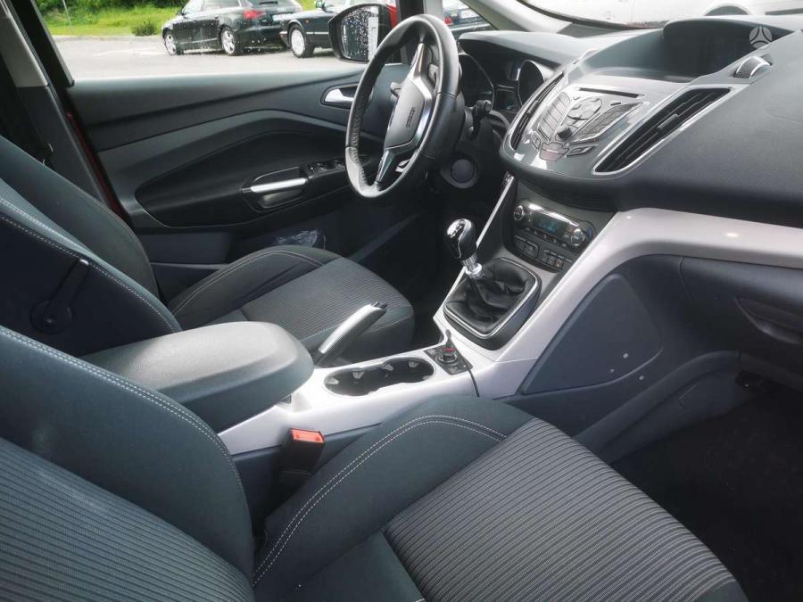 Red Ford Grand C-MAX 2012 in Vilnius, with an engine capacity of 1.60 L and mileage of 159 thousand km for 4850 €, photo 15 on AUTOMOTO.COM.LV