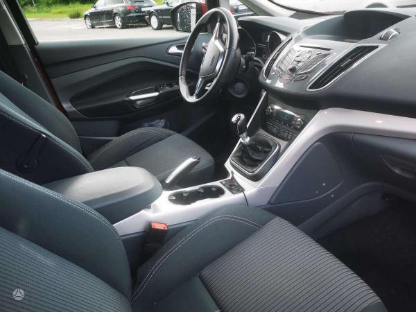 Sarkans Ford Grand C-MAX 2012 Viļņa, ar dzinēja tilpumu 1.56 L un nobraukumu 159 tūkst. km par 4880 €, foto 10 vietnē AUTOMOTO.COM.LV