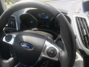 Красный Форд Гранд С-макс 2012 в Вильнюс, объемом двигателя 1.56 л и пробегом 159 тыс. км за 4860 €, фото 26 на AUTOMOTO.COM.LV