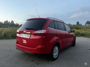Red Ford Grand C-MAX 2013 in Vilnius, with an engine capacity of 2.00 L and mileage of 205 thousand km for 4999 €, photo 4 on AUTOMOTO.COM.LV