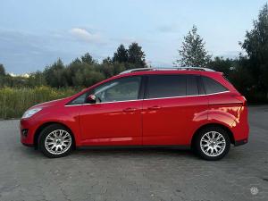 Red Ford Grand C-MAX 2013 in Vilnius, with an engine capacity of 2.00 L and mileage of 205 thousand km for 4999 €, photo 8 on AUTOMOTO.COM.LV