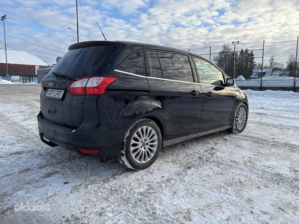 Ford Grand C-MAX 2012 in Tallinn, with an engine capacity of 2.00 L and mileage of 212 thousand km for 5490 €, photo 3 on AUTOMOTO.COM.LV