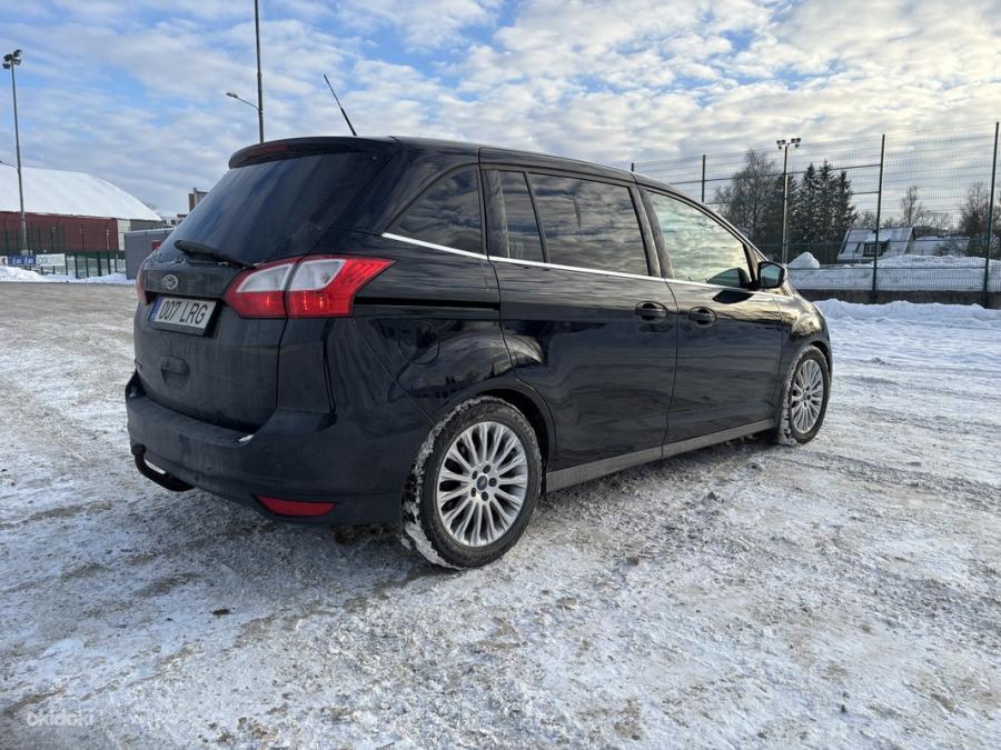 Ford Grand C-MAX 2012 in Tallinn, with an engine capacity of 2.00 L and mileage of 212 thousand km for 5490 €, photo 19 on AUTOMOTO.COM.LV