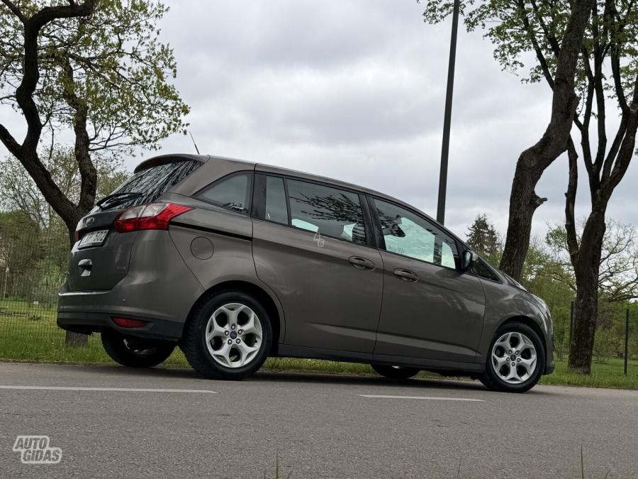 Ford Grand C-MAX 2013 in Kaunas, with an engine capacity of 1.60 L and mileage of 240 thousand km for 2999 €, photo 4 on AUTOMOTO.COM.LV
