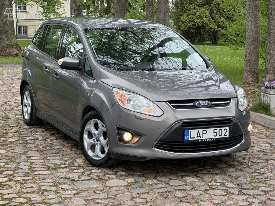 Ford Grand C-MAX 2013 in Kaunas, with an engine capacity of 1.60 L and mileage of 240 thousand km for 2999 €, photo 6 on AUTOMOTO.COM.LV