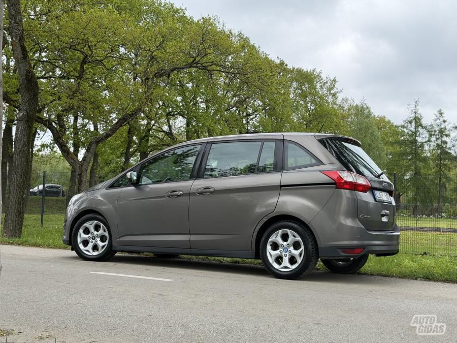 Ford Grand C-MAX 2013 in Kaunas, with an engine capacity of 1.60 L and mileage of 240 thousand km for 2999 €, photo 24 on AUTOMOTO.COM.LV