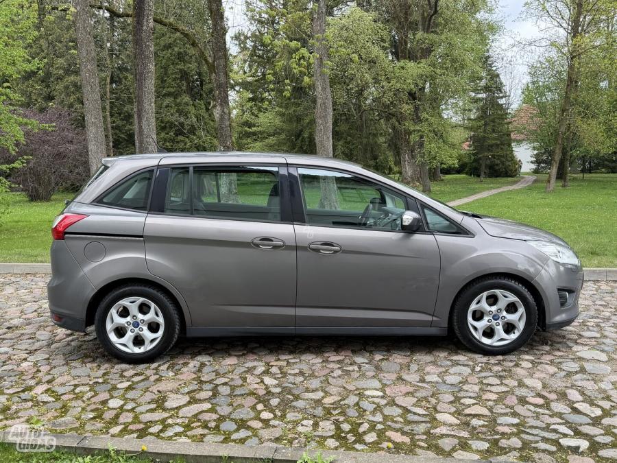 Ford Grand C-MAX 2013 in Kaunas, with an engine capacity of 1.60 L and mileage of 240 thousand km for 2999 €, photo 34 on AUTOMOTO.COM.LV