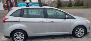 Ford Grand C-MAX 2013 in Vilnius, with an engine capacity of 2.00 L and mileage of 276 thousand km for 1200 €, photo 8 on AUTOMOTO.COM.LV