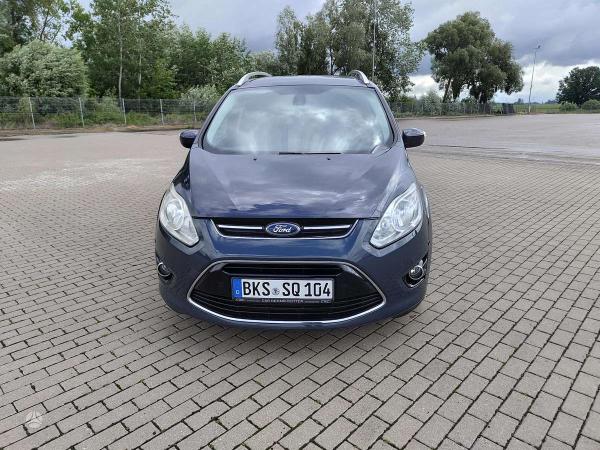Violet Ford Grand C-MAX 2012 in Marijampole, with an engine capacity of 2.00 L and mileage of 270 thousand km for 3900 €, photo 2 on AUTOMOTO.COM.LV