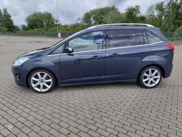 Violet Ford Grand C-MAX 2012 in Marijampole, with an engine capacity of 2.00 L and mileage of 270 thousand km for 3900 €, photo 3 on AUTOMOTO.COM.LV