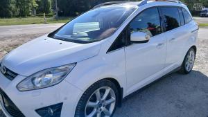 White Ford Grand C-MAX 2011 in Radviliskis, with an engine capacity of 2.00 L and mileage of 256 thousand km for 3950 €, photo 3 on AUTOMOTO.COM.LV