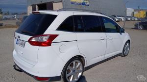 White Ford Grand C-MAX 2011 in Radviliskis, with an engine capacity of 2.00 L and mileage of 256 thousand km for 3950 €, photo 7 on AUTOMOTO.COM.LV