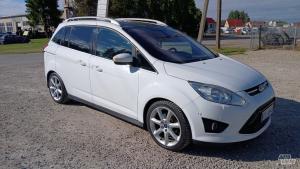 White Ford Grand C-MAX 2011 in Radviliskis, with an engine capacity of 2.00 L and mileage of 256 thousand km for 3950 €, photo 9 on AUTOMOTO.COM.LV