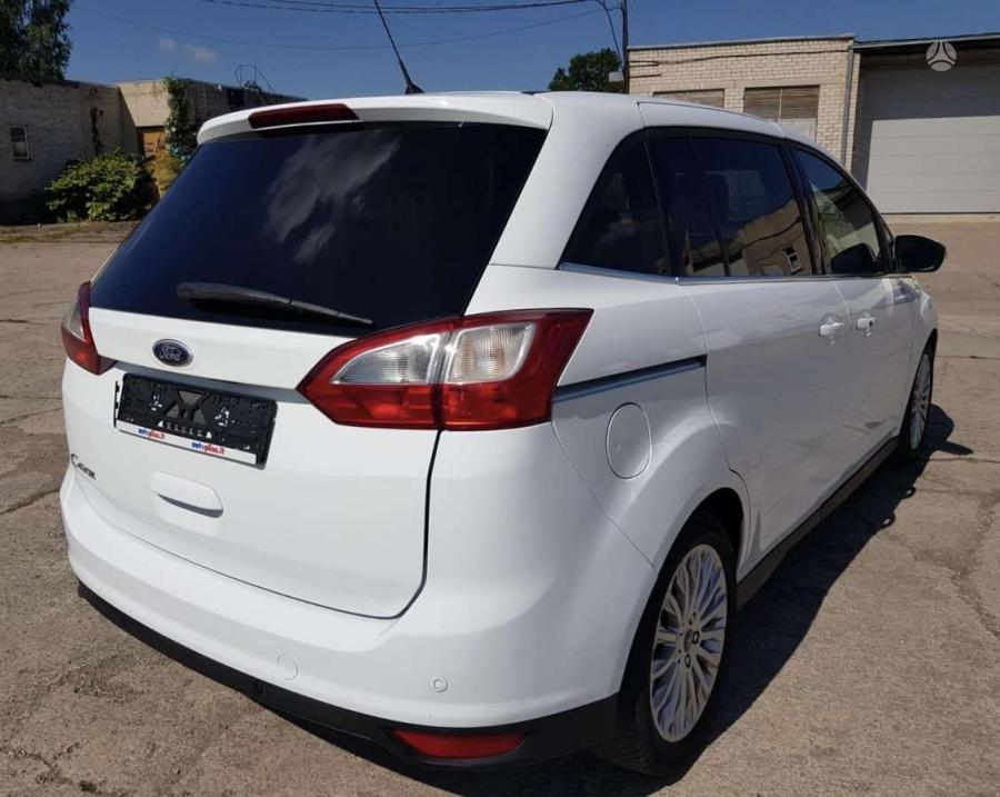 Balts Ford Grand C-MAX 2011 Šauļi, ar dzinēja tilpumu 1.56 L un nobraukumu 227 tūkst. km par 3950 €, foto 4 vietnē AUTOMOTO.COM.LV