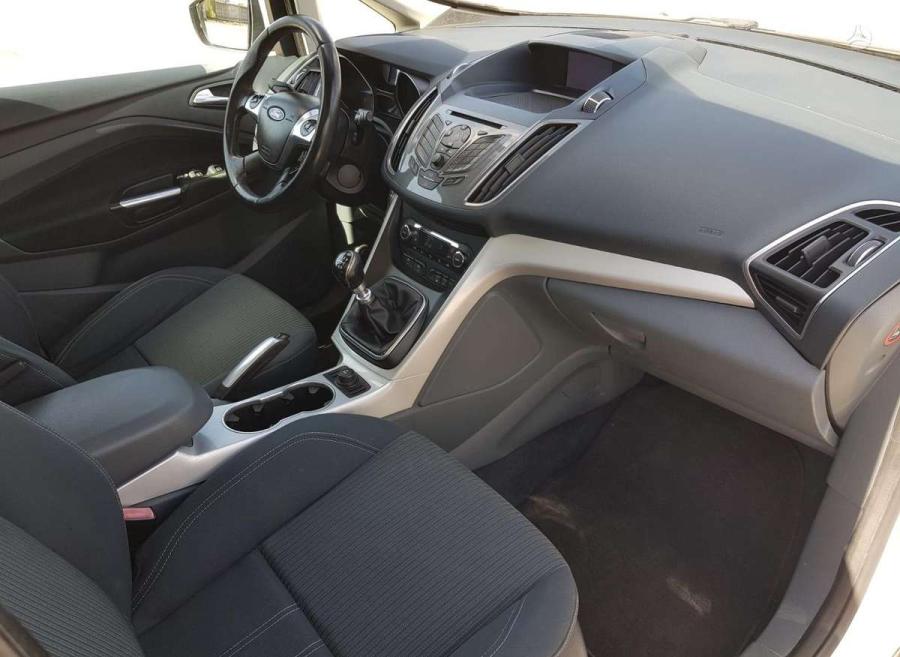 Balts Ford Grand C-MAX 2011 Šauļi, ar dzinēja tilpumu 1.56 L un nobraukumu 227 tūkst. km par 3950 €, foto 9 vietnē AUTOMOTO.COM.LV
