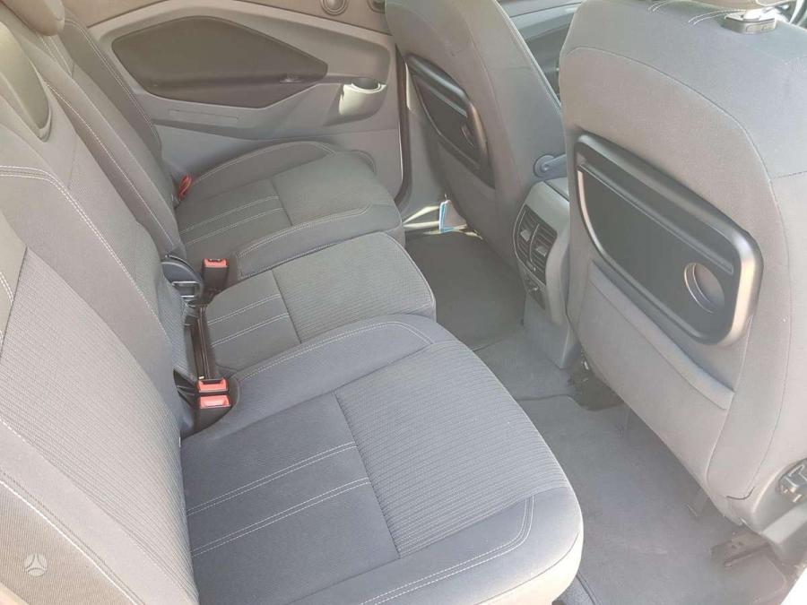 Balts Ford Grand C-MAX 2011 Šauļi, ar dzinēja tilpumu 1.56 L un nobraukumu 227 tūkst. km par 3950 €, foto 11 vietnē AUTOMOTO.COM.LV