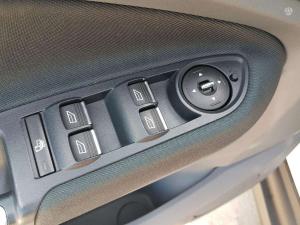 Balts Ford Grand C-MAX 2011 Šauļi, ar dzinēja tilpumu 1.56 L un nobraukumu 227 tūkst. km par 3950 €, foto 16 vietnē AUTOMOTO.COM.LV