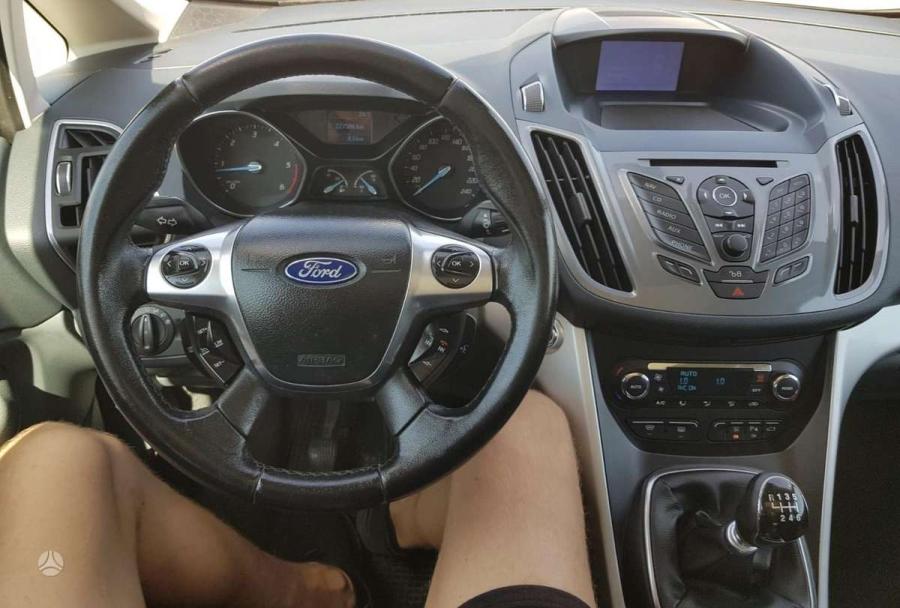 Balts Ford Grand C-MAX 2011 Šauļi, ar dzinēja tilpumu 1.56 L un nobraukumu 227 tūkst. km par 3950 €, foto 19 vietnē AUTOMOTO.COM.LV