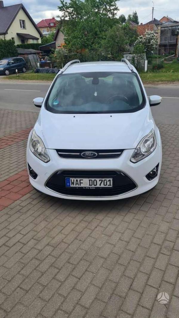 Balts Ford Grand C-MAX 2011 Šauļi, ar dzinēja tilpumu 1.56 L un nobraukumu 295 tūkst. km par 3750 €, foto 1 vietnē AUTOMOTO.COM.LV