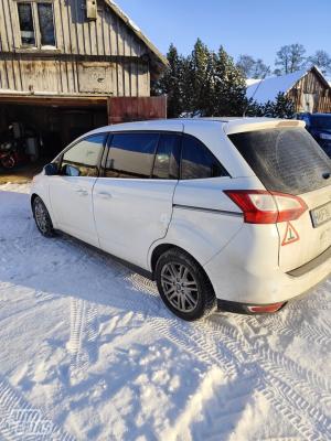 Balts Ford Grand C-MAX 2014 Mažeikiai, ar dzinēja tilpumu 2.00 L un nobraukumu 255 tūkst. km par 5100 €, foto 4 vietnē AUTOMOTO.COM.LV