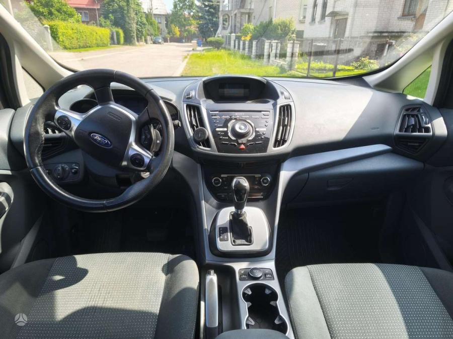 Balts Ford Grand C-MAX 2014 Klaipėda, ar dzinēja tilpumu 2.00 L un nobraukumu 409 tūkst. km par 3200 €, foto 1 vietnē AUTOMOTO.COM.LV