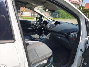 Balts Ford Grand C-MAX 2014 Klaipėda, ar dzinēja tilpumu 2.00 L un nobraukumu 409 tūkst. km par 3200 €, foto 4 vietnē AUTOMOTO.COM.LV