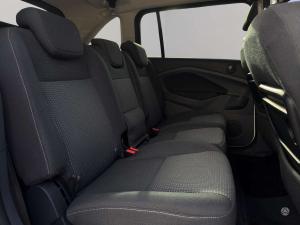 Balts Ford Grand C-MAX 2014 Klaipėda, ar dzinēja tilpumu 1.00 L un nobraukumu 116 tūkst. km par 5499 €, foto 10 vietnē AUTOMOTO.COM.LV