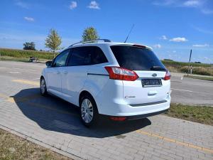 White Ford Grand C-MAX 2015 in Marijampole, with an engine capacity of 1.00 L and mileage of 129 thousand km for 5450 €, photo 14 on AUTOMOTO.COM.LV