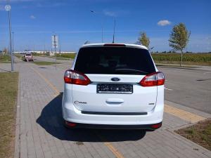White Ford Grand C-MAX 2015 in Marijampole, with an engine capacity of 1.00 L and mileage of 129 thousand km for 5450 €, photo 22 on AUTOMOTO.COM.LV