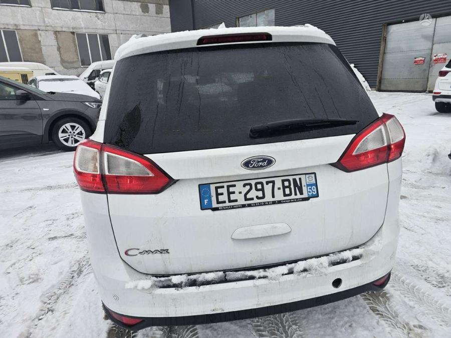 White Ford Grand C-MAX 2016 in Taurage, with an engine capacity of 2.00 L and mileage of 190 thousand km for 5900 €, photo 4 on AUTOMOTO.COM.LV