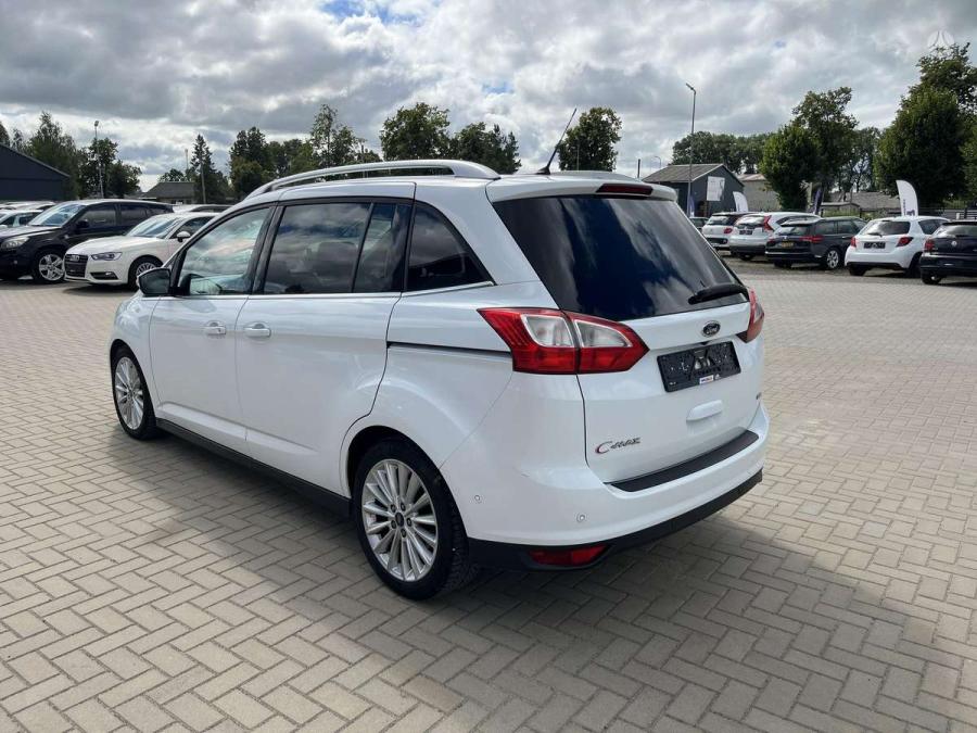 Balts Ford Grand C-MAX 2016 Tauragė, ar dzinēja tilpumu 1.00 L un nobraukumu 92 tūkst. km par 5900 €, foto 10 vietnē AUTOMOTO.COM.LV