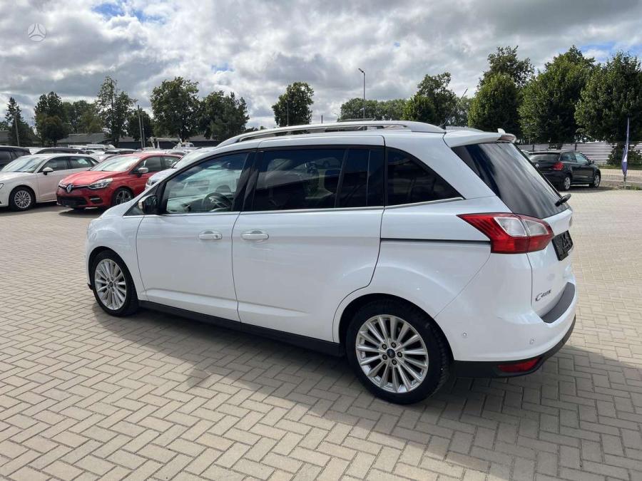 Balts Ford Grand C-MAX 2016 Tauragė, ar dzinēja tilpumu 1.00 L un nobraukumu 92 tūkst. km par 5900 €, foto 11 vietnē AUTOMOTO.COM.LV