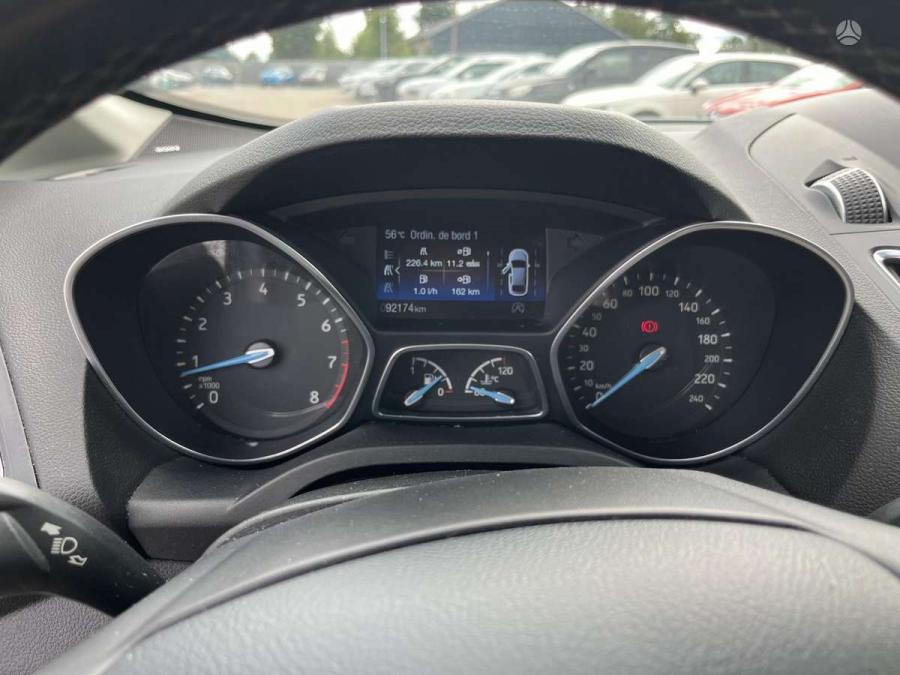 Balts Ford Grand C-MAX 2016 Tauragė, ar dzinēja tilpumu 1.00 L un nobraukumu 92 tūkst. km par 5900 €, foto 23 vietnē AUTOMOTO.COM.LV