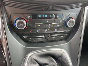 Balts Ford Grand C-MAX 2016 Tauragė, ar dzinēja tilpumu 1.00 L un nobraukumu 92 tūkst. km par 5900 €, foto 25 vietnē AUTOMOTO.COM.LV