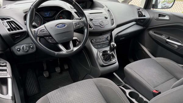 Balts Ford Grand C-MAX 2018 Ukmergė, ar dzinēja tilpumu 1.56 L un nobraukumu 230 tūkst. km par 4950 €, foto 10 vietnē AUTOMOTO.COM.LV