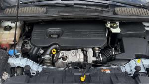 White Ford Grand C-MAX 2019 in Ukmerge, with an engine capacity of 1.50 L and mileage of 230 thousand km for 4300 €, photo 16 on AUTOMOTO.COM.LV