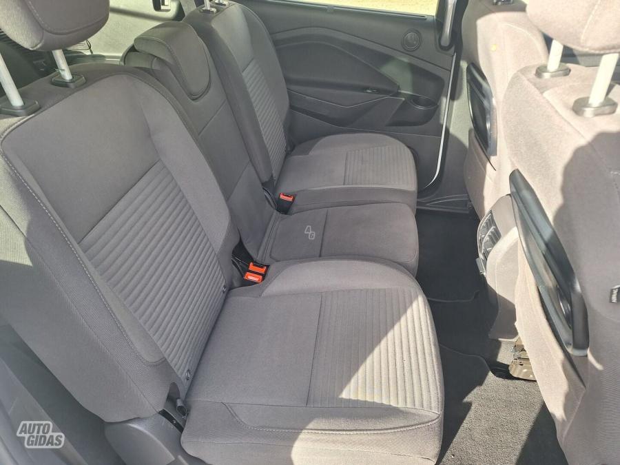 Balts Ford Grand C-MAX 2015 Marijampole, ar dzinēja tilpumu 2.00 L un nobraukumu 310 tūkst. km par 4950 €, foto 11 vietnē AUTOMOTO.COM.LV