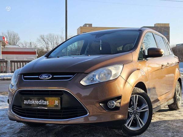 Yellow Ford Grand C-MAX 2014 in Siauliai, with an engine capacity of 1.00 L and mileage of 166 thousand km for 4450 €, photo 1 on AUTOMOTO.COM.LV