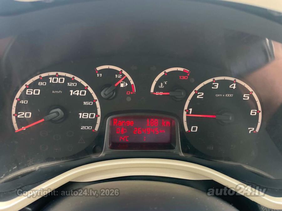 Black Ford KA 2011 in Tallinn, with an engine capacity of 1.30 L and mileage of 265 thousand km for 2199 €, photo 15 on AUTOMOTO.COM.LV