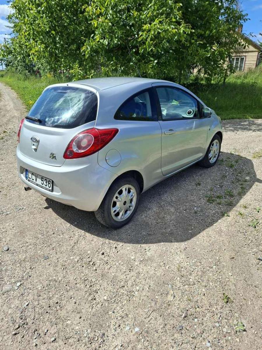 Pelēks Ford KA 2009 Jurbarkas, ar dzinēja tilpumu 1.30 L un nobraukumu 234 tūkst. km par 1750 €, foto 6 vietnē AUTOMOTO.COM.LV