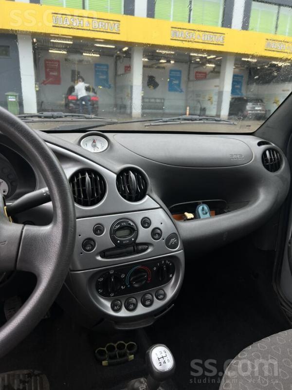 Pelēks Ford KA 2002 Rīga, ar dzinēja tilpumu 1.30 L un nobraukumu 68 tūkst. km par 930 €, foto 6 vietnē AUTOMOTO.COM.LV