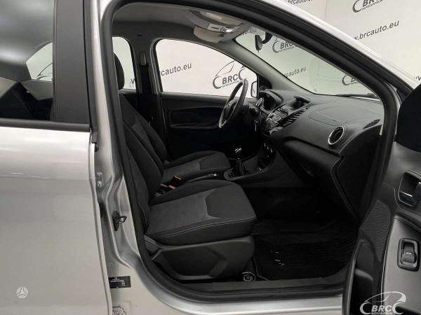 Pelēks Ford KA 2017 Viļņa, ar dzinēja tilpumu 1.20 L un nobraukumu 84 tūkst. km par 6000 €, foto 5 vietnē AUTOMOTO.COM.LV
