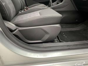 Grey Ford KA 2017 in Vilnius, with an engine capacity of 1.20 L and mileage of 84 thousand km for 6000 €, photo 8 on AUTOMOTO.COM.LV