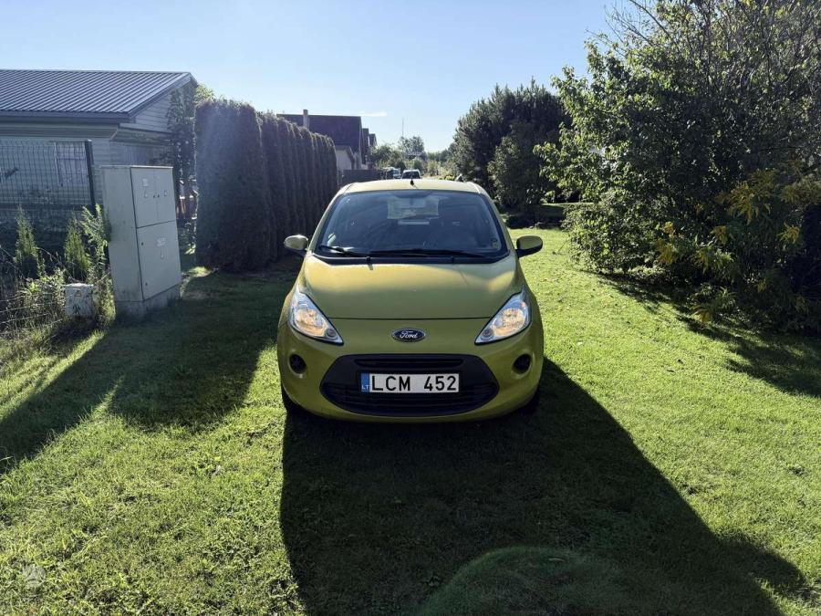 Yellow Ford KA 2014 in Siauliai, with an engine capacity of 1.10 L and mileage of 95 thousand km for 3350 €, photo 6 on AUTOMOTO.COM.LV