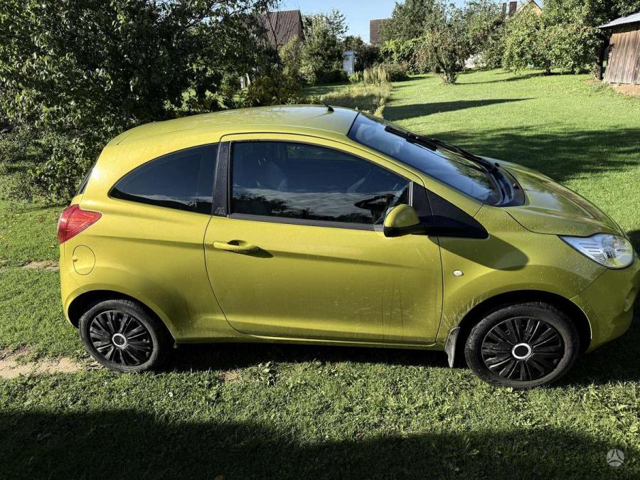 Yellow Ford KA 2014 in Siauliai, with an engine capacity of 1.10 L and mileage of 95 thousand km for 3350 €, photo 8 on AUTOMOTO.COM.LV
