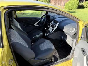 Yellow Ford KA 2014 in Siauliai, with an engine capacity of 1.10 L and mileage of 95 thousand km for 3350 €, photo 9 on AUTOMOTO.COM.LV